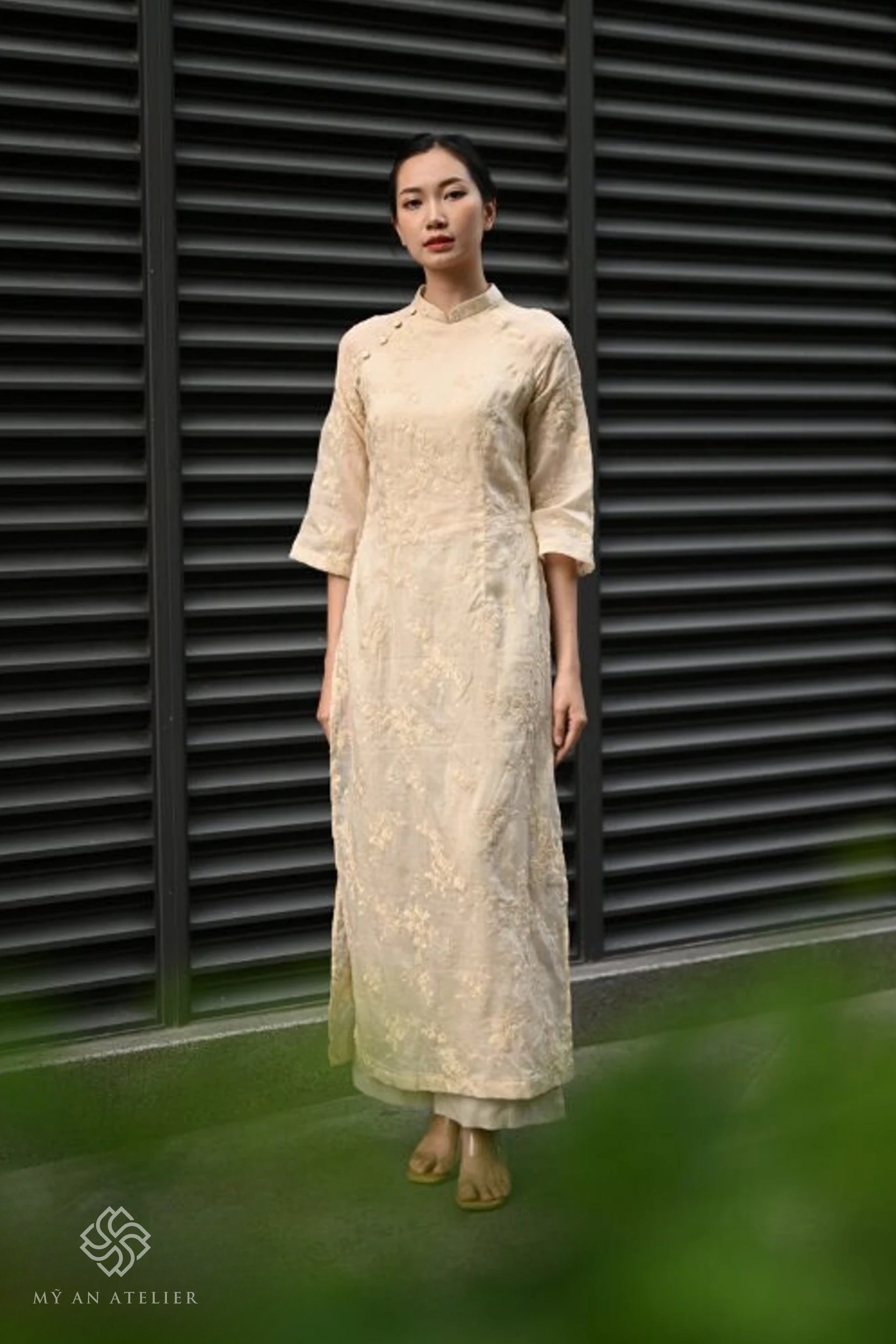 Linen long traditional dress LW-26 – AO DAI MYAN