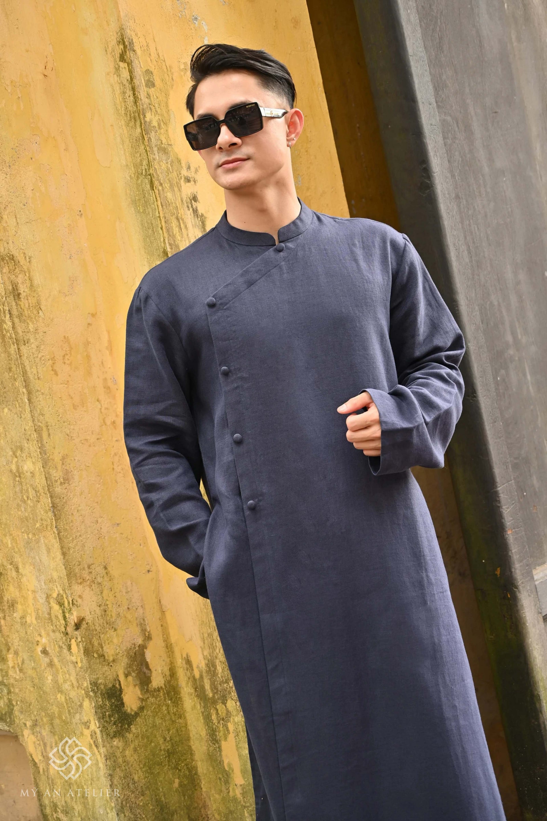 Linen Vietnamese ao dai men – AO DAI MYAN